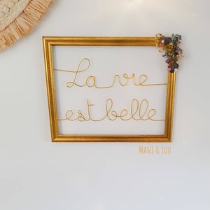 Personalized Gold Wire Frame Customizable Wall Decoration With Dried ...