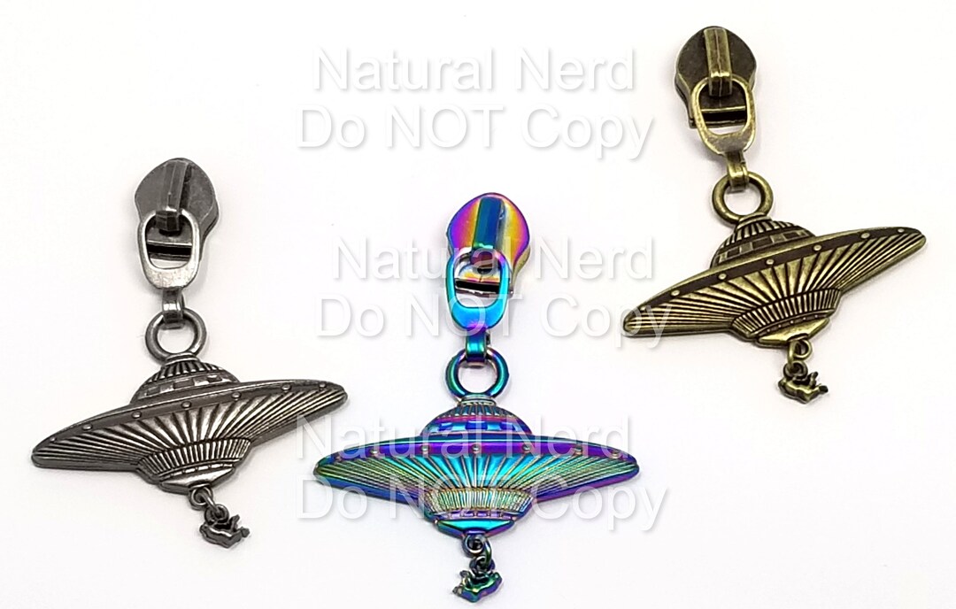 UFO Zipper Pull - Etsy