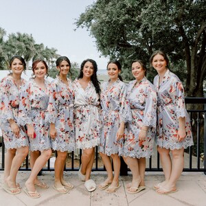 Bridesmaid Robes Gifts Personalized Floral Robes for Bride - Etsy