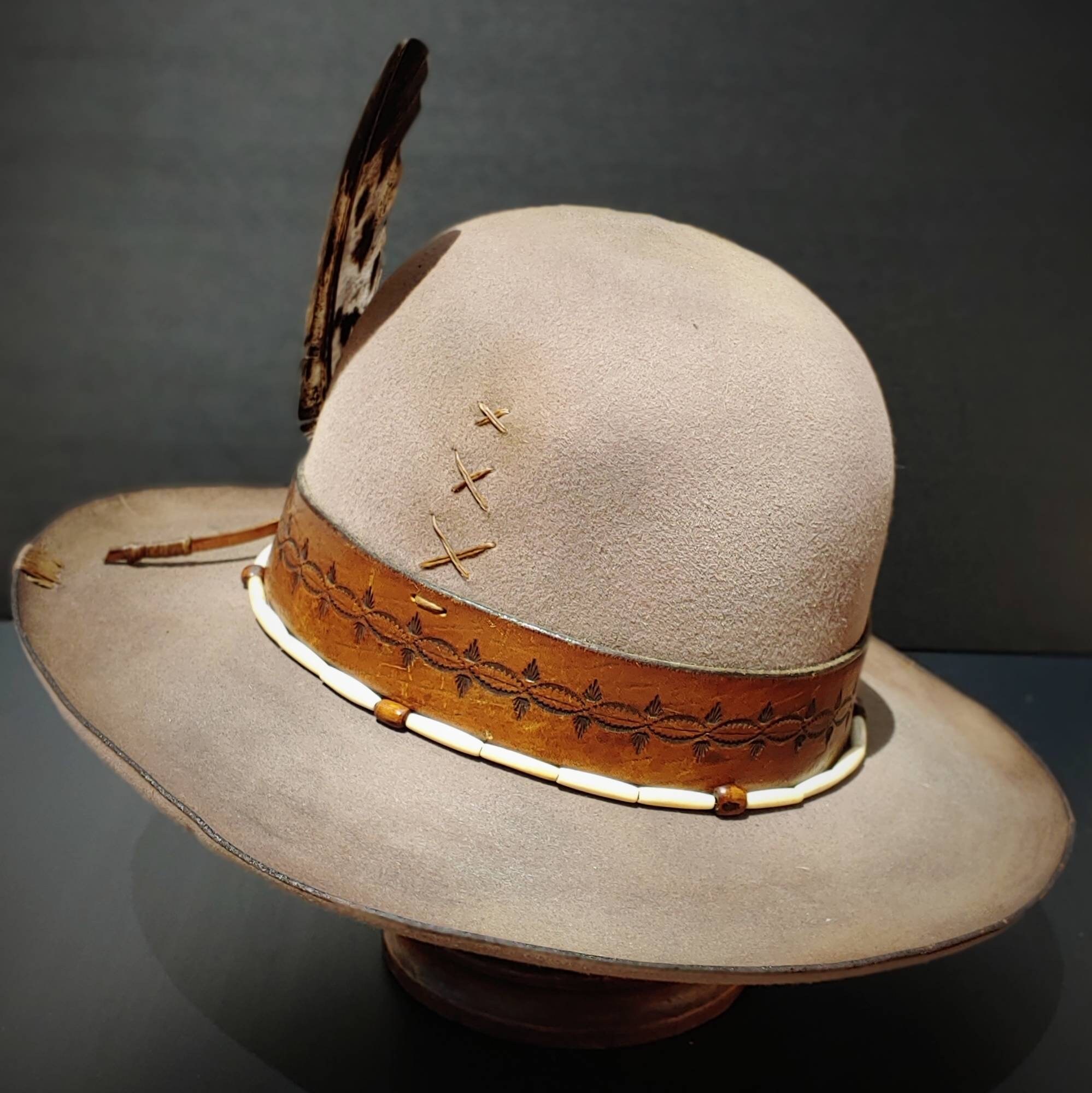 Cowboy hat size 7 1/4. The Mountain Drifter from Ugly Outlaw.