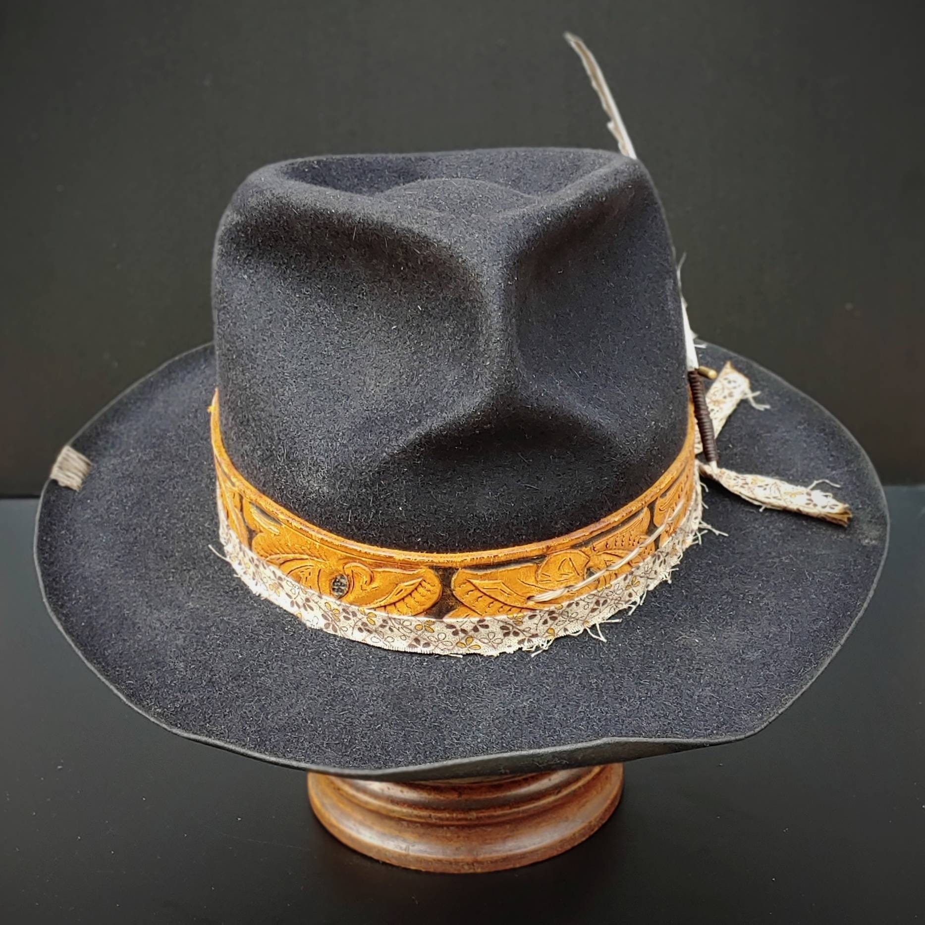 Cowboy hat size 7 5/8. The Bandit from Ugly Outlaw.