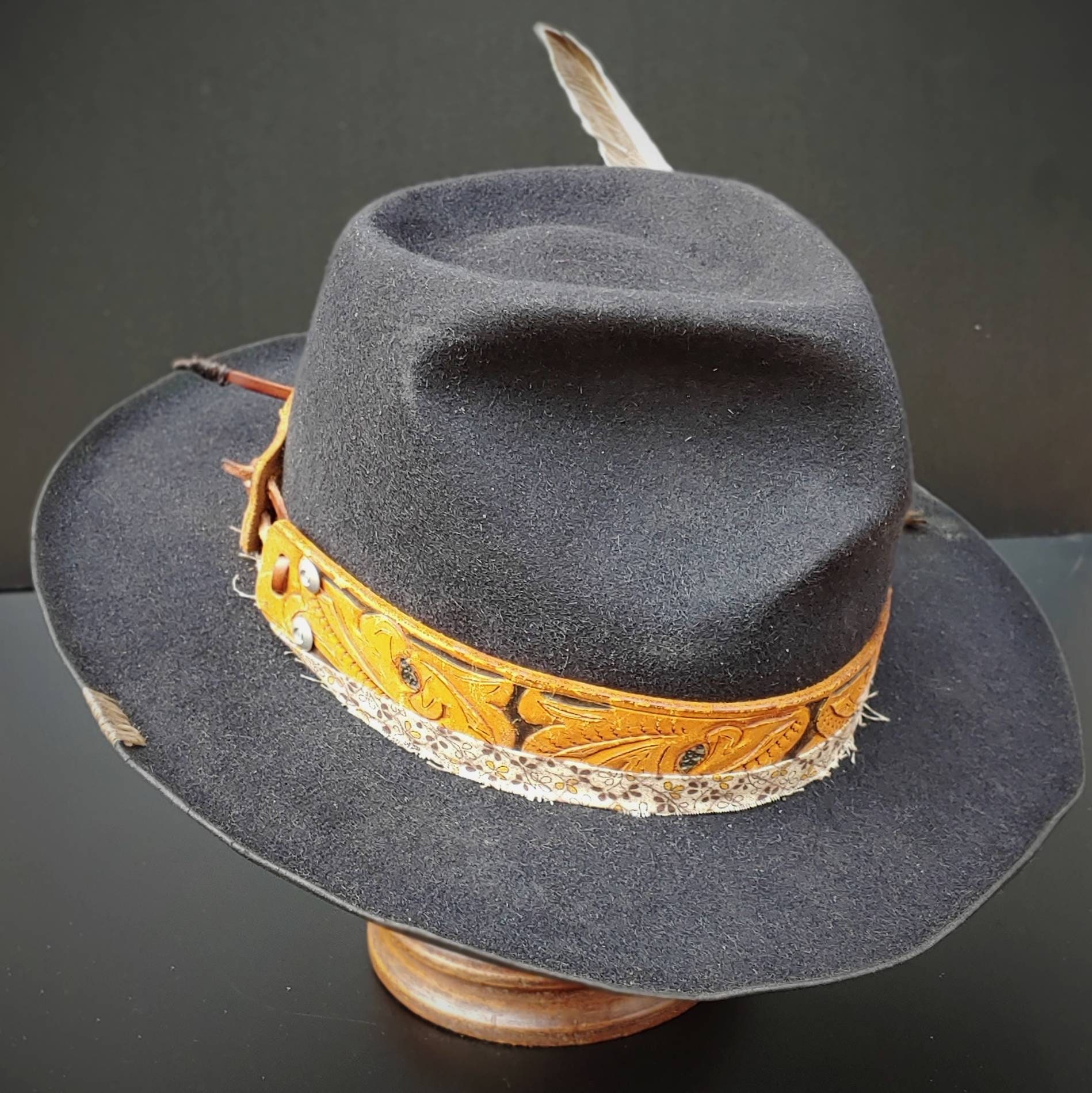 Cowboy hat size 7 5/8. The Bandit from Ugly Outlaw.