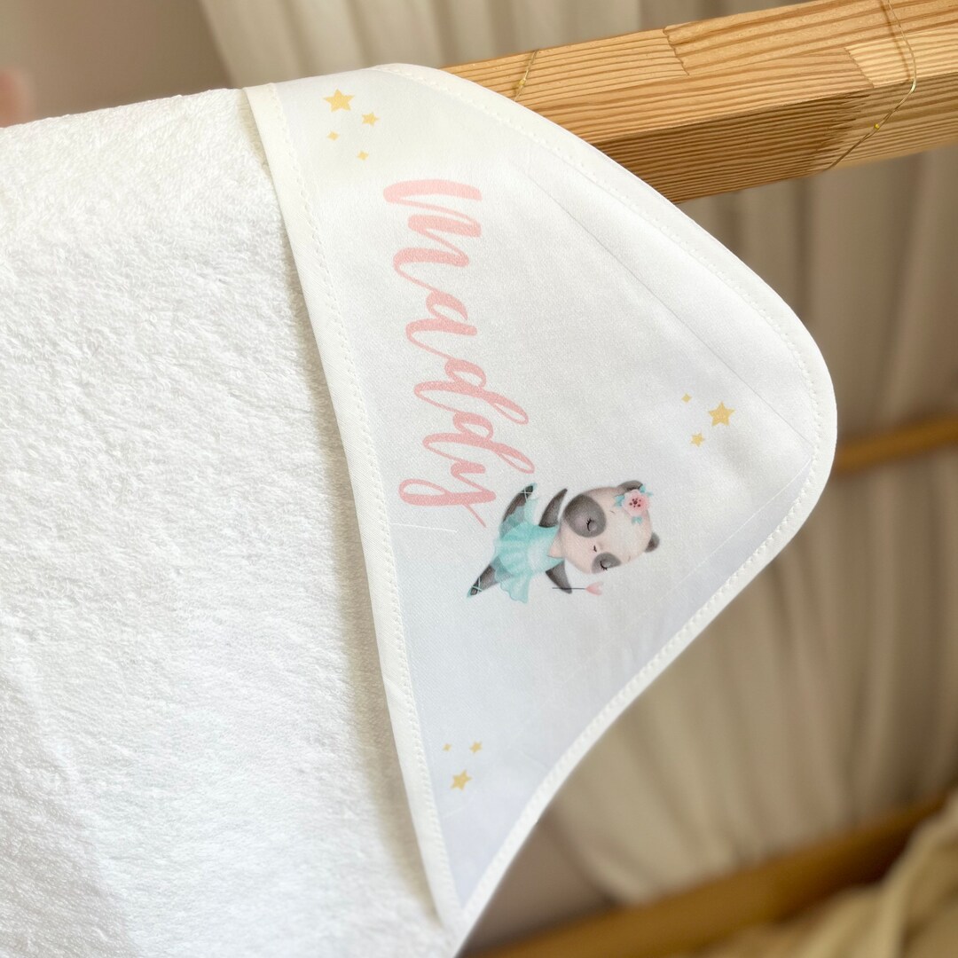 Personalized Baby Bathing Cape With First Name of Your Choice - Etsy