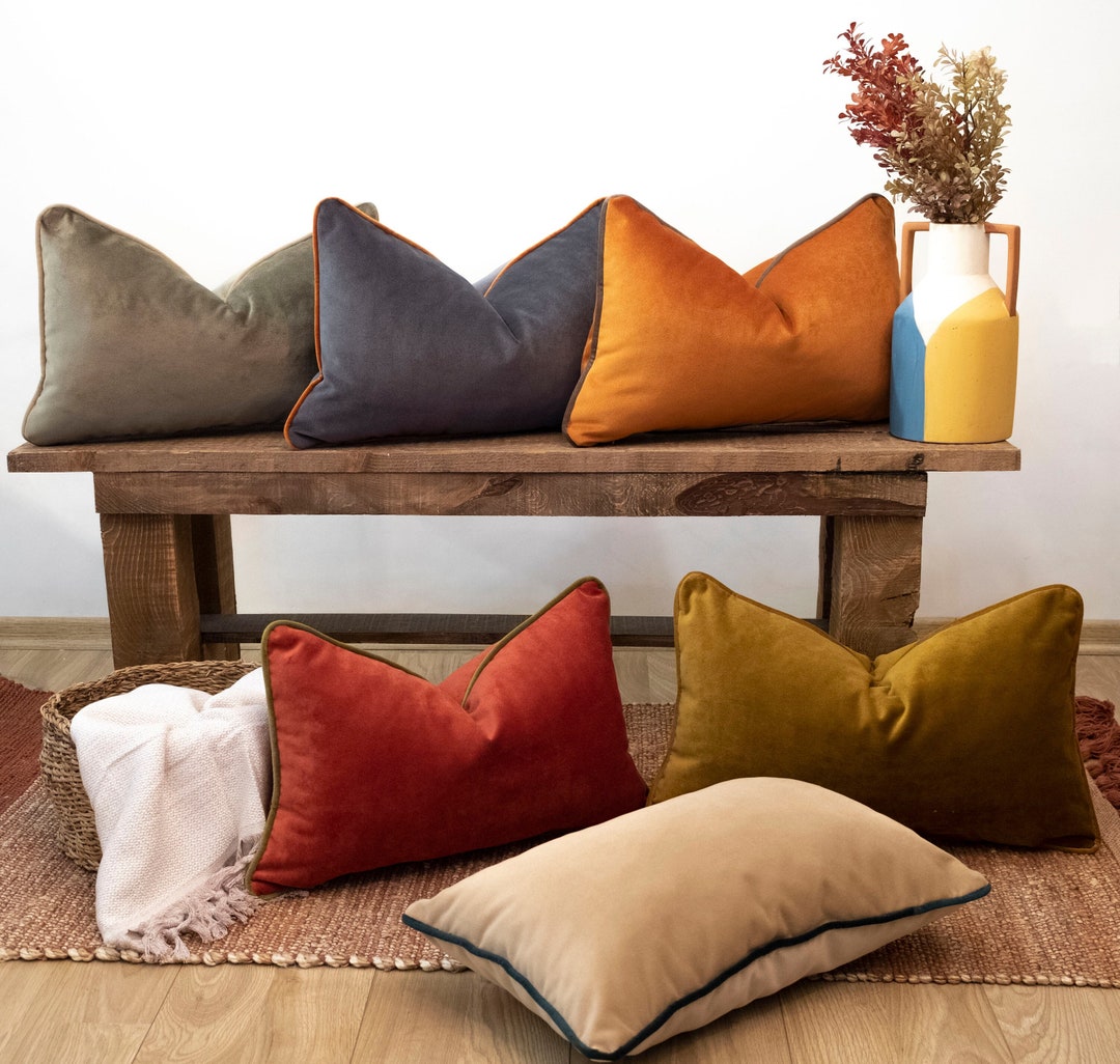 Lumbar Pillow Cover With Piping, Velvet Fabric Lumbar Pillow Cover ...