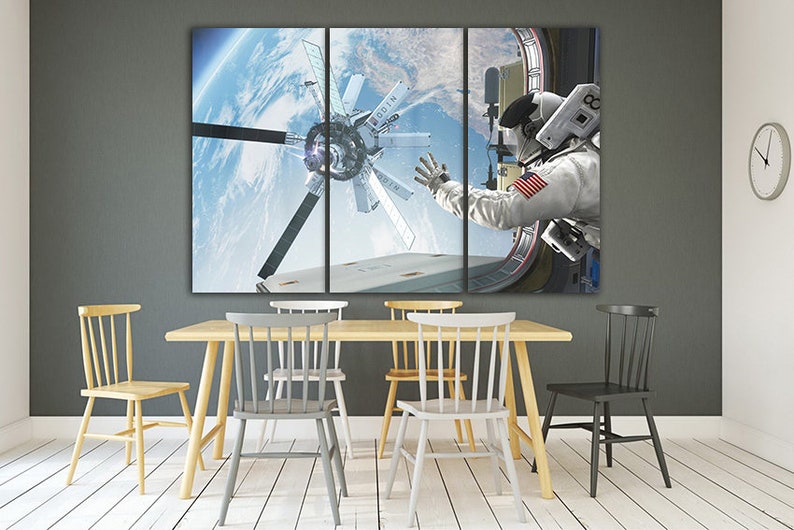 Spaceman Space Shuttle Canvas Space Print Shuttle Wall Art - Etsy
