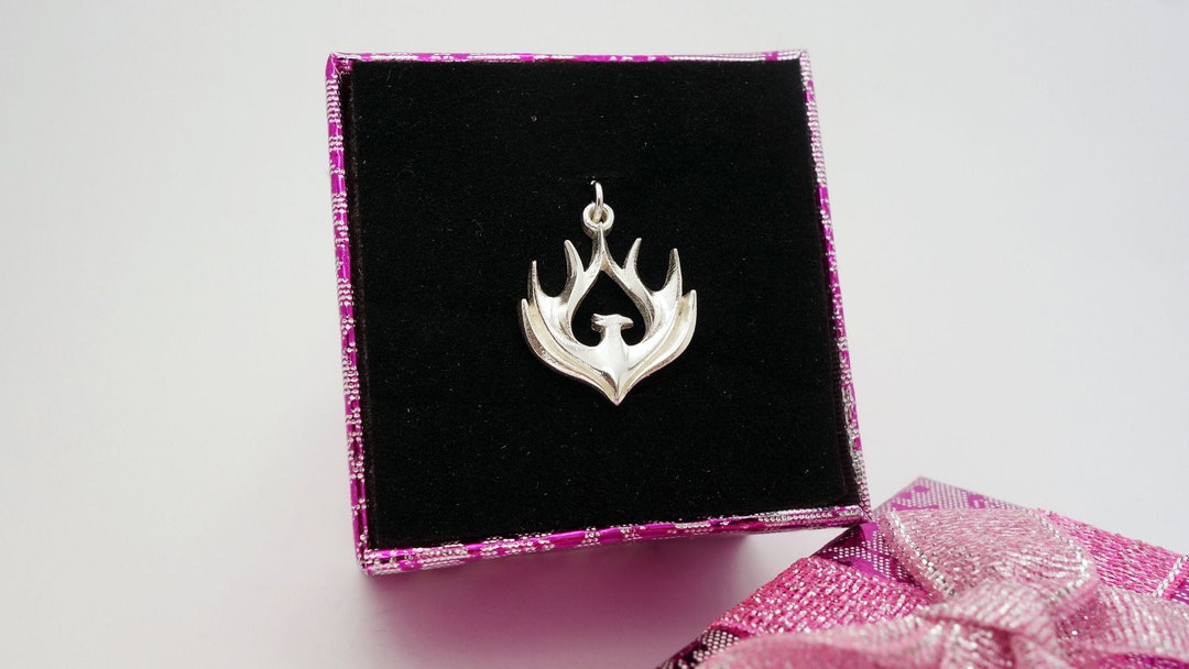 Silver Phoenix Necklace, Small Dainty Phoenix Elegant Necklace, Simple ...