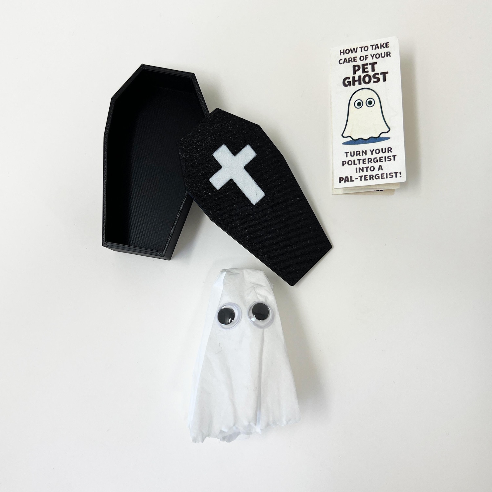 Pet Ghost - Funny Novelty Gift Ideas - Ideal for Birthday Presents ...