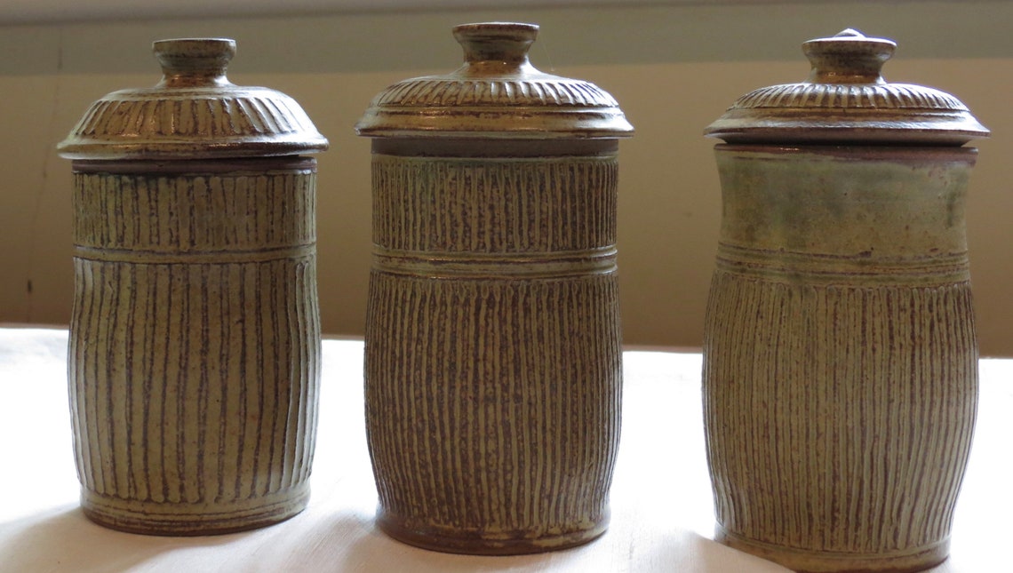 Small Fluted Lidded Pot - Etsy