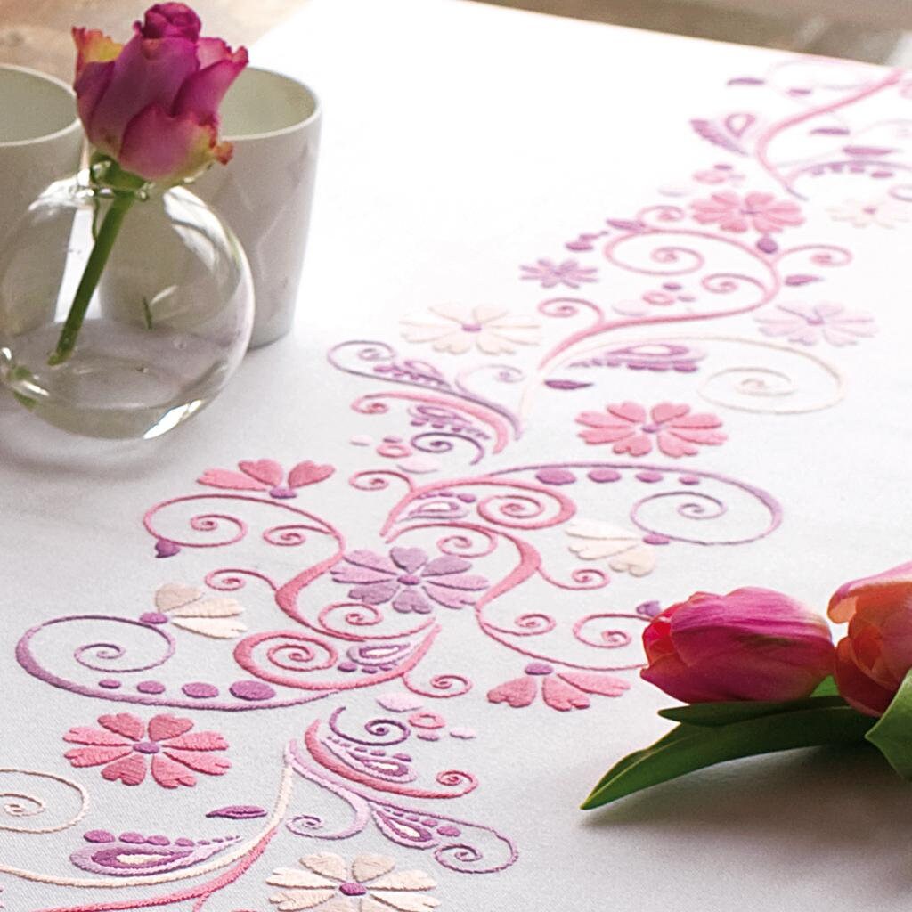 DIY Printed Table Runner Kit swirls & Flowers - Etsy