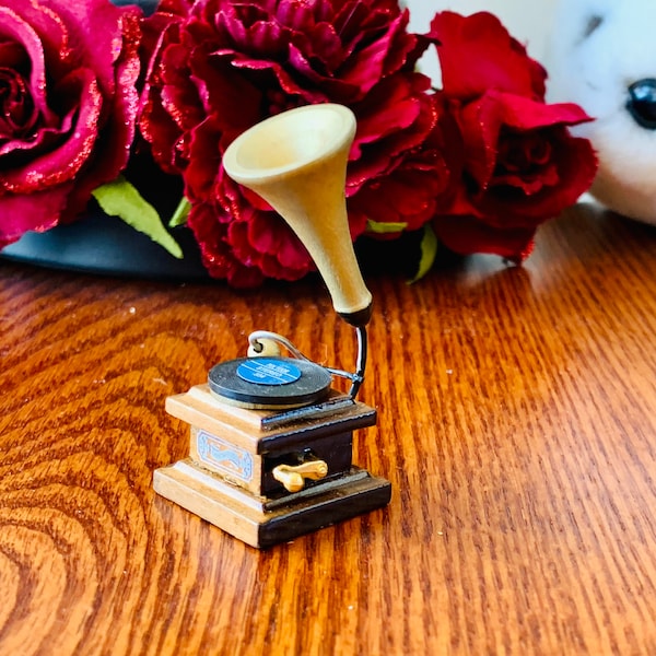 Dollhouse Mini Record Player - Etsy