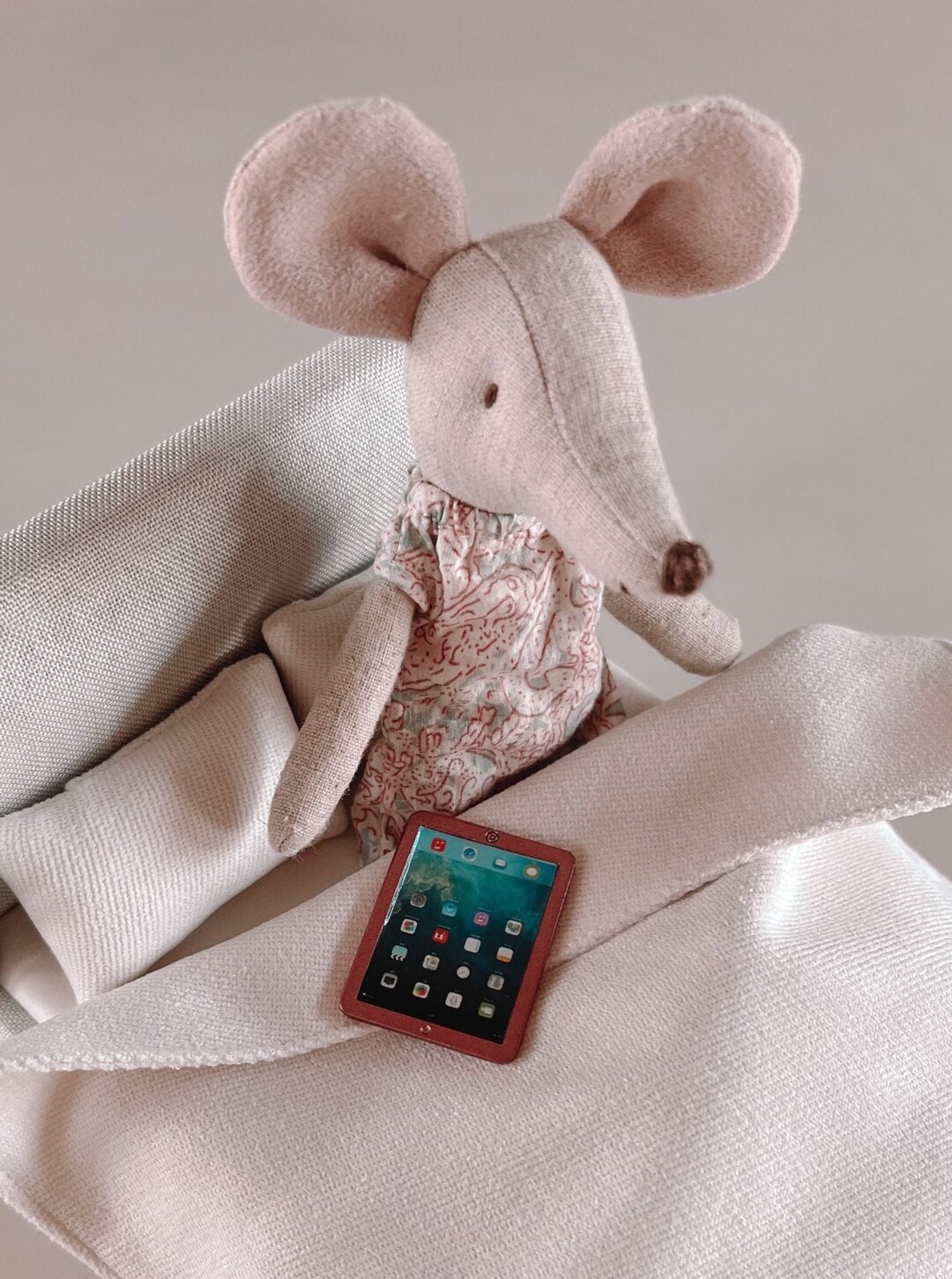 MM Miniature Tablet White Black Gold or Pink Toy Living Room Bedroom ...