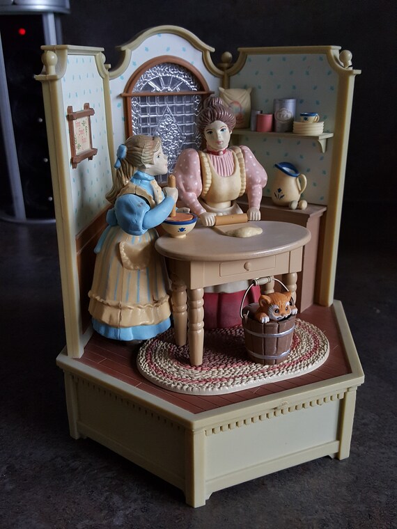 Music Box Animated Characters the Cooking Lesson COOKING - Etsy
