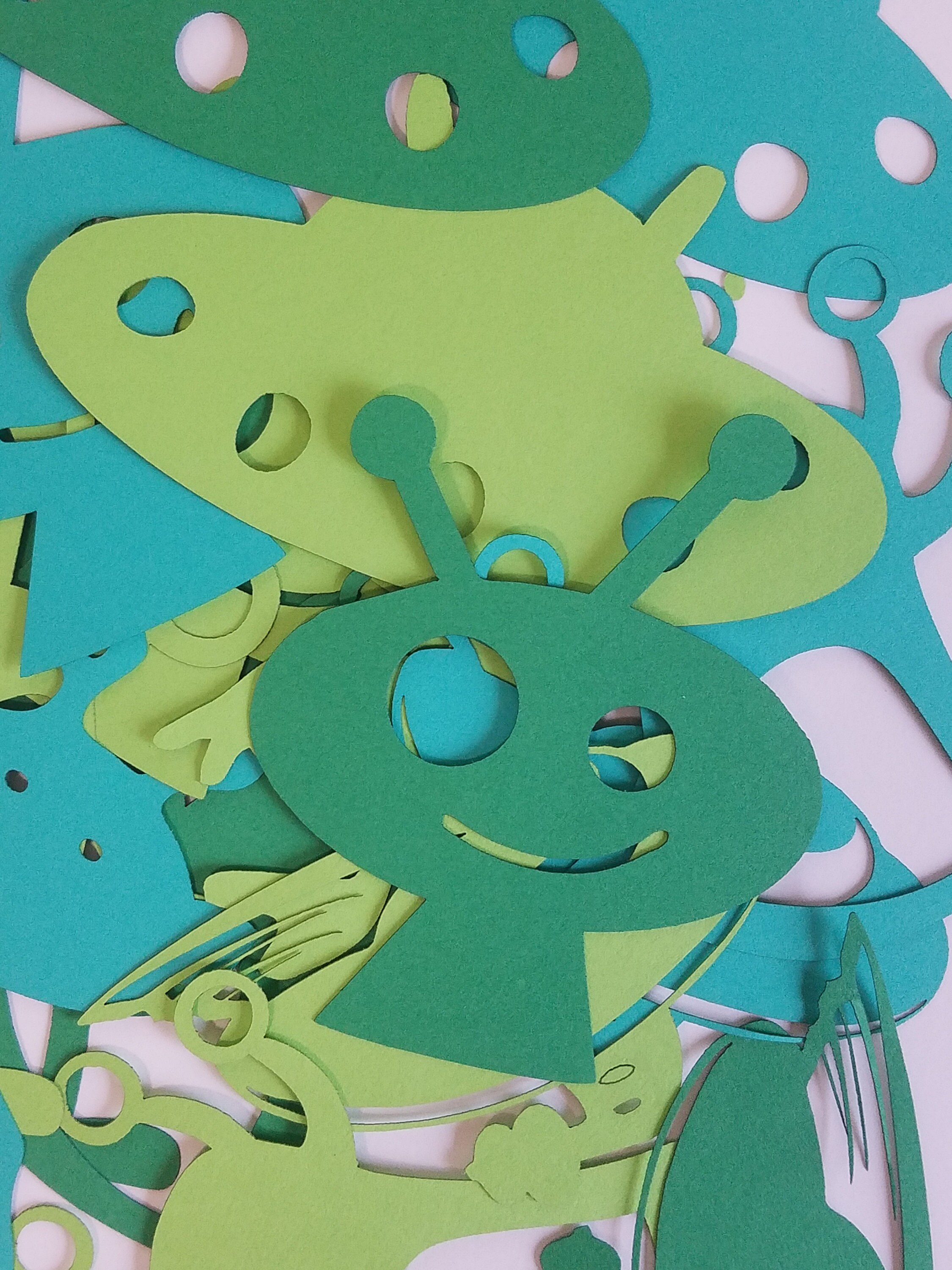 Alien Die Cut Out Variety Pack ( Scrap Booking, Space Crafts, Confetti ...