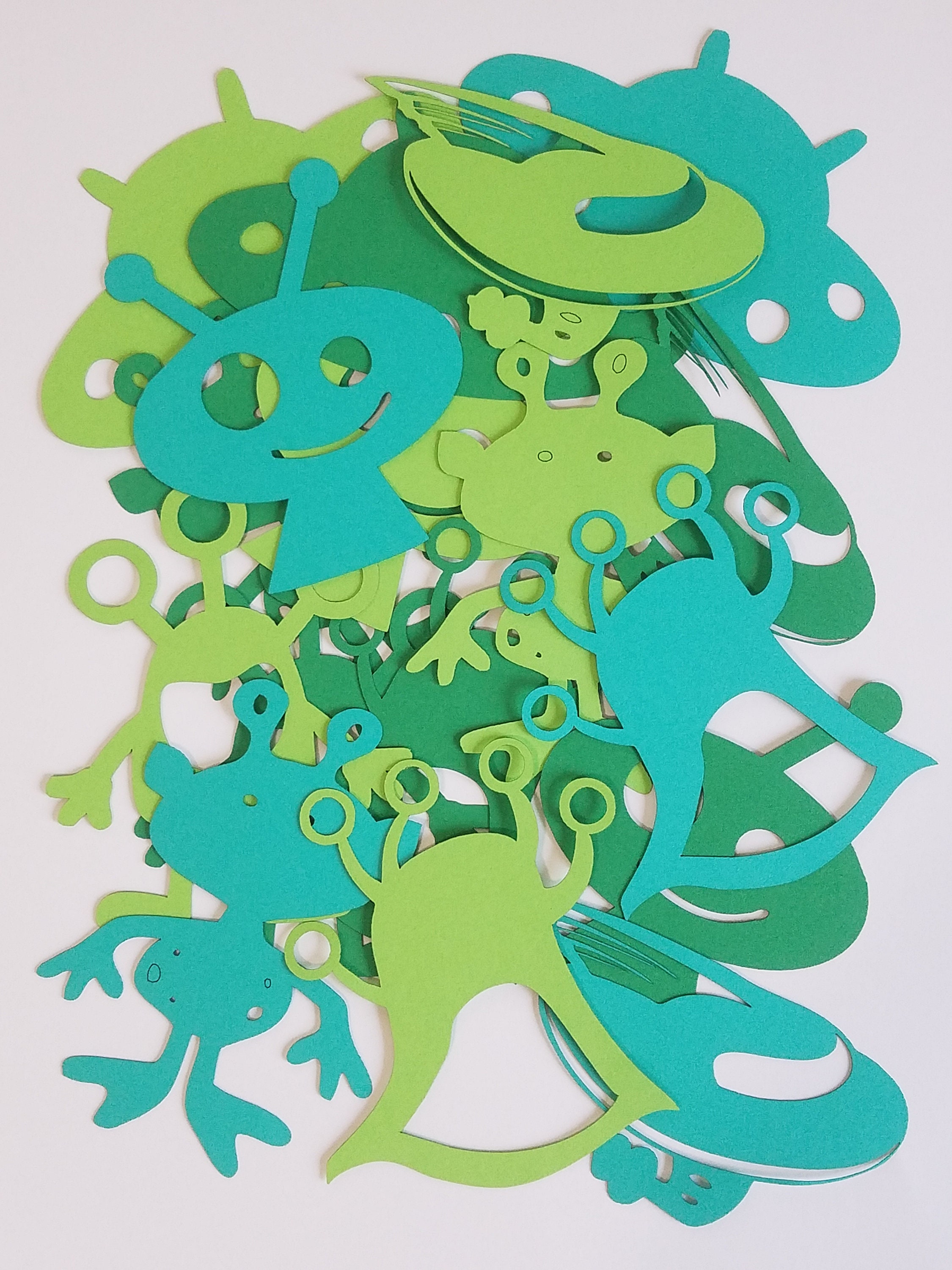 Alien Die Cut Out Variety Pack ( Scrap Booking, Space Crafts, Confetti ...