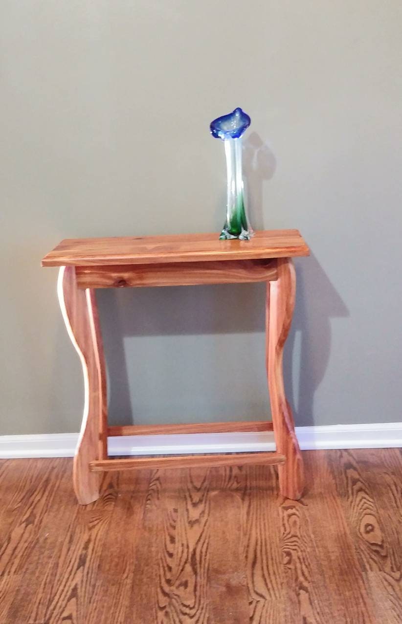 Small Cedar Entry Table - Etsy