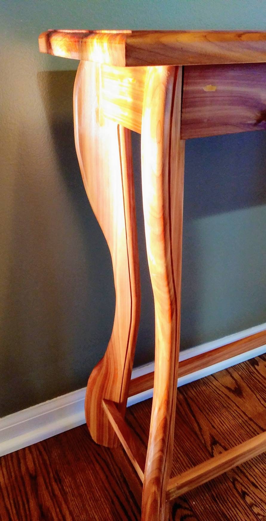 Small Cedar Entry Table - Etsy