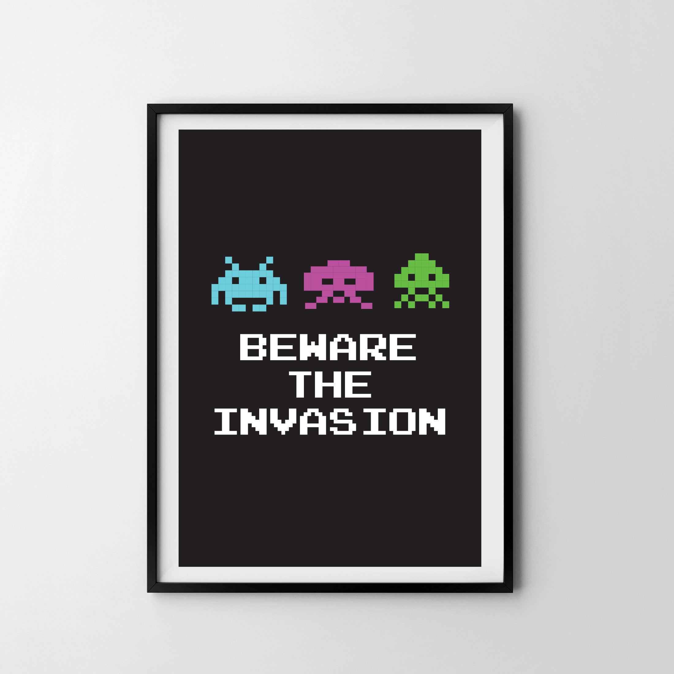 Space Invaders Poster ** Arcade Game Poster | Play Room Decor | Arcade ...