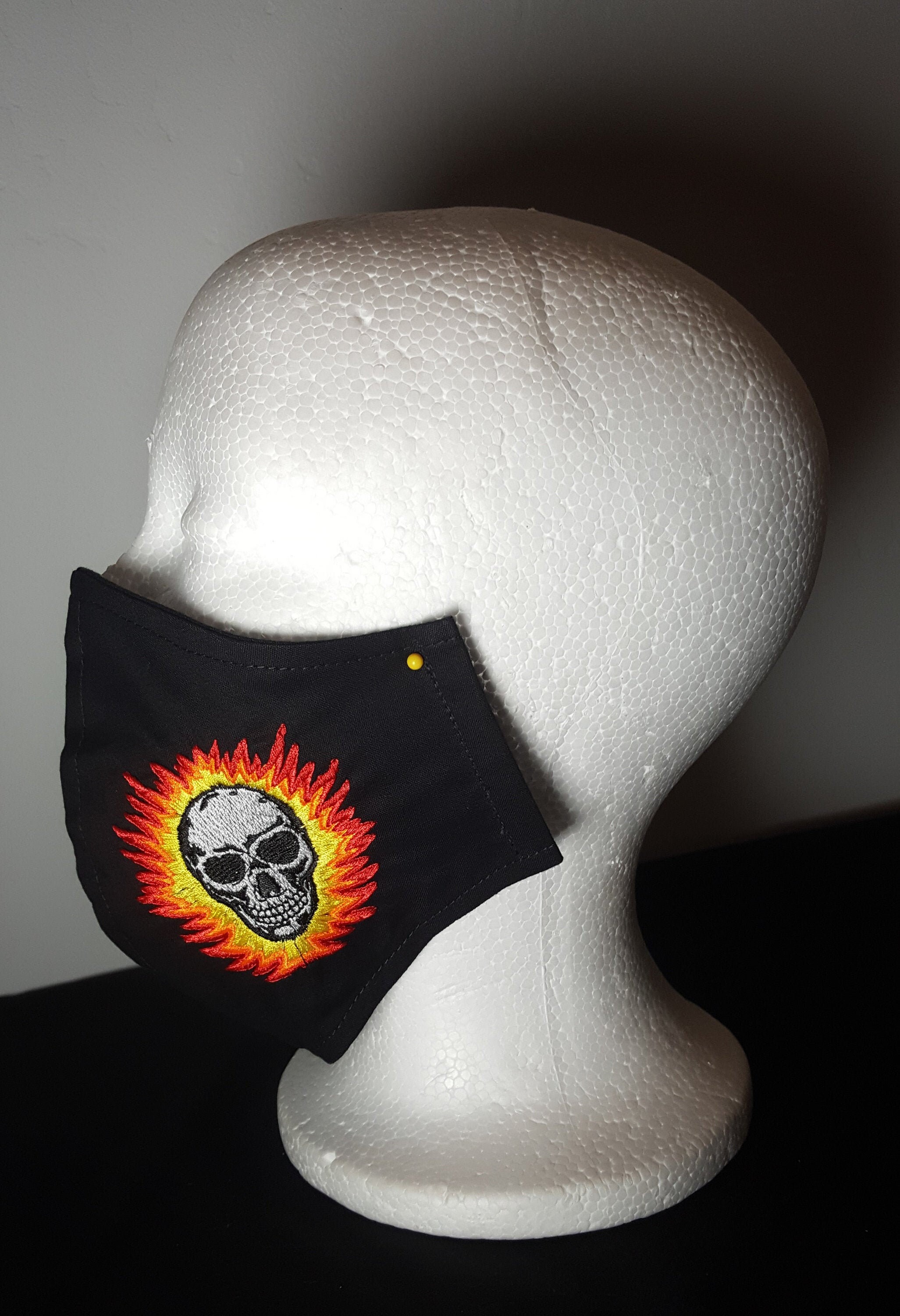 Adult Embroidered Flaming Skull Protective Reusable Face Mask - Etsy.de