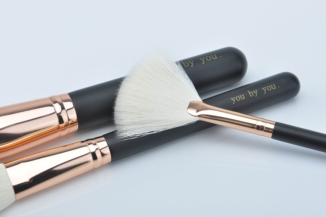 15 Piece Makeup Brush Set | Travel Makeup | Personalised Brushes ...