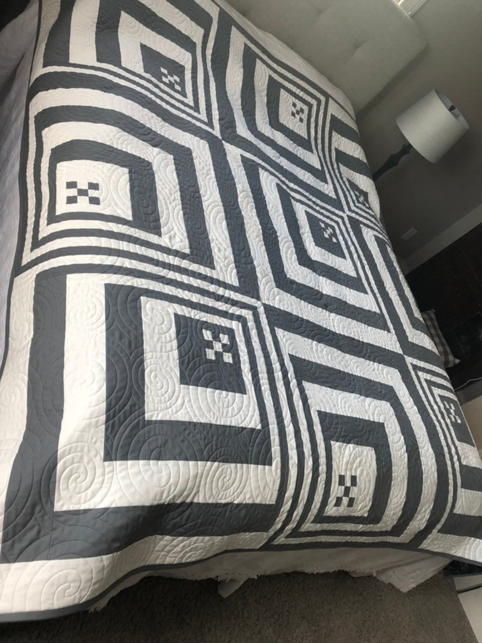Modern Quilt / Geometric Grey & White 3D Square Quilt in Neutral Tones ...