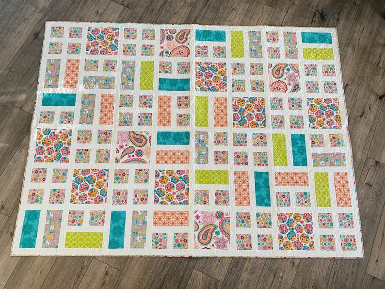 Modern Spring Patterns Twin Bed Quilt - Etsy Canada