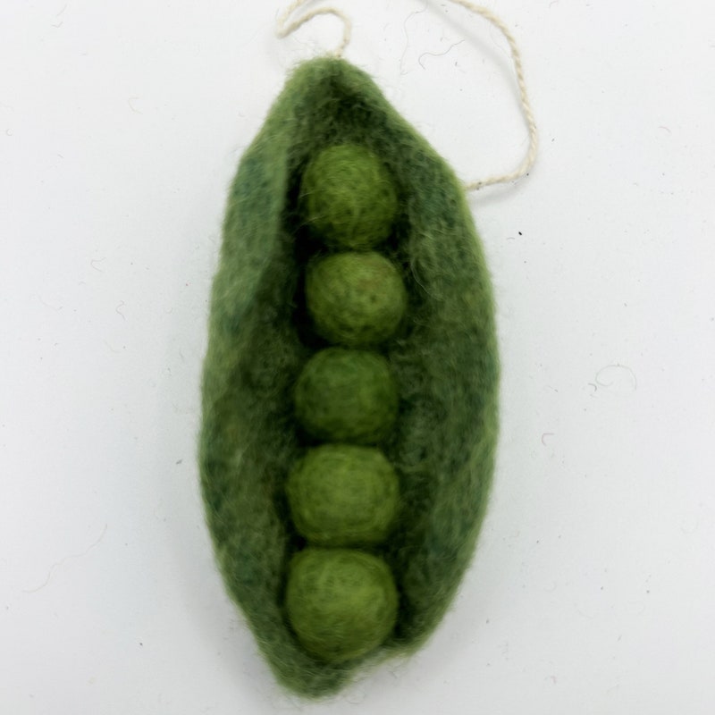 Pea Pod Ornament - Etsy