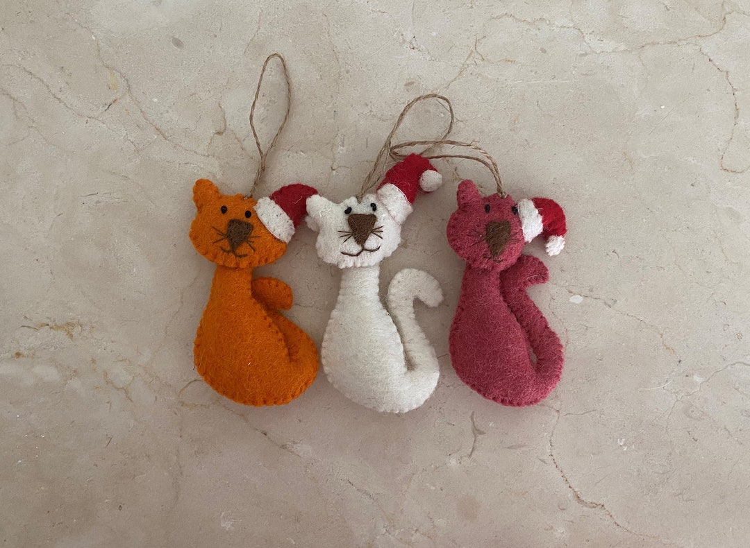 Felted Wool "christmas Cats" Ornaments in 3 Colors-christmas Cat in Hat ...