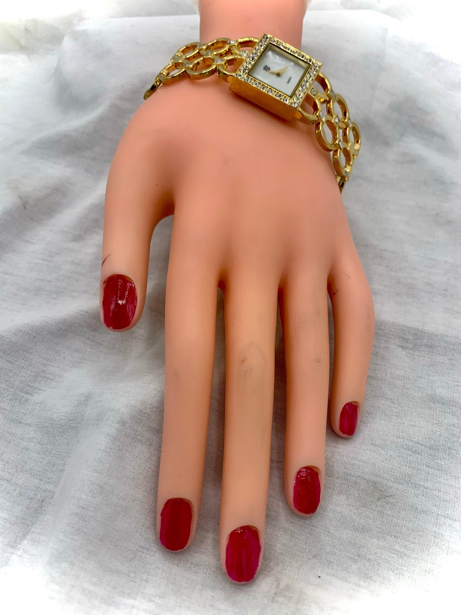 Elizabeth Taylor Watch Elegant MOP Rhinestone 1980's - Etsy