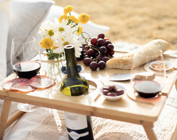 Handcrafted Oak Wine Table XL for 2 Glasses: Custom Engraved Portable ...