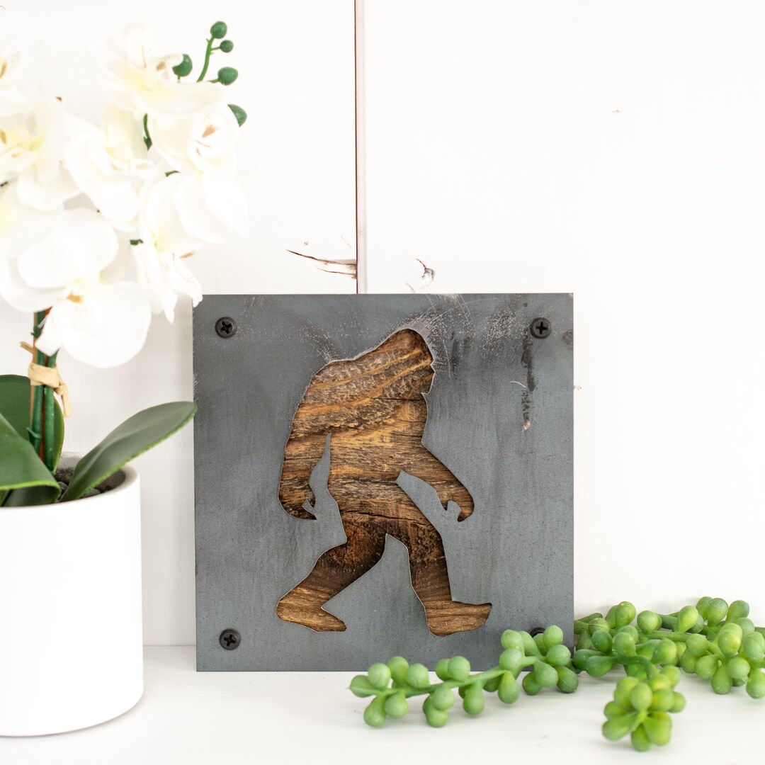 Yeti Wall Hanging, Big Foot Wall Decor, Sasquatch Gift, Cryptozoology ...