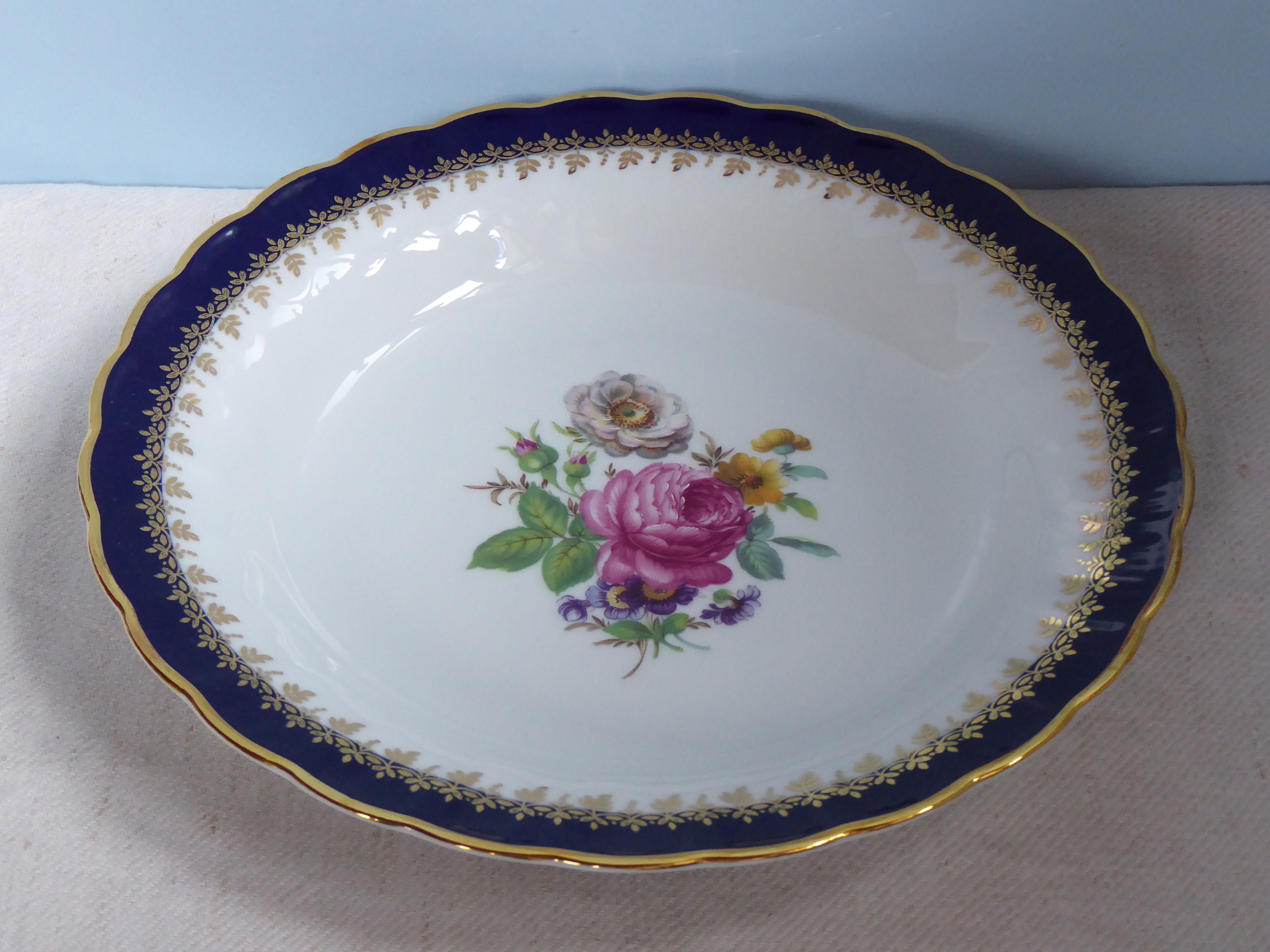 Home & Living Vintage flower decor German Vintage ceramic plates ...