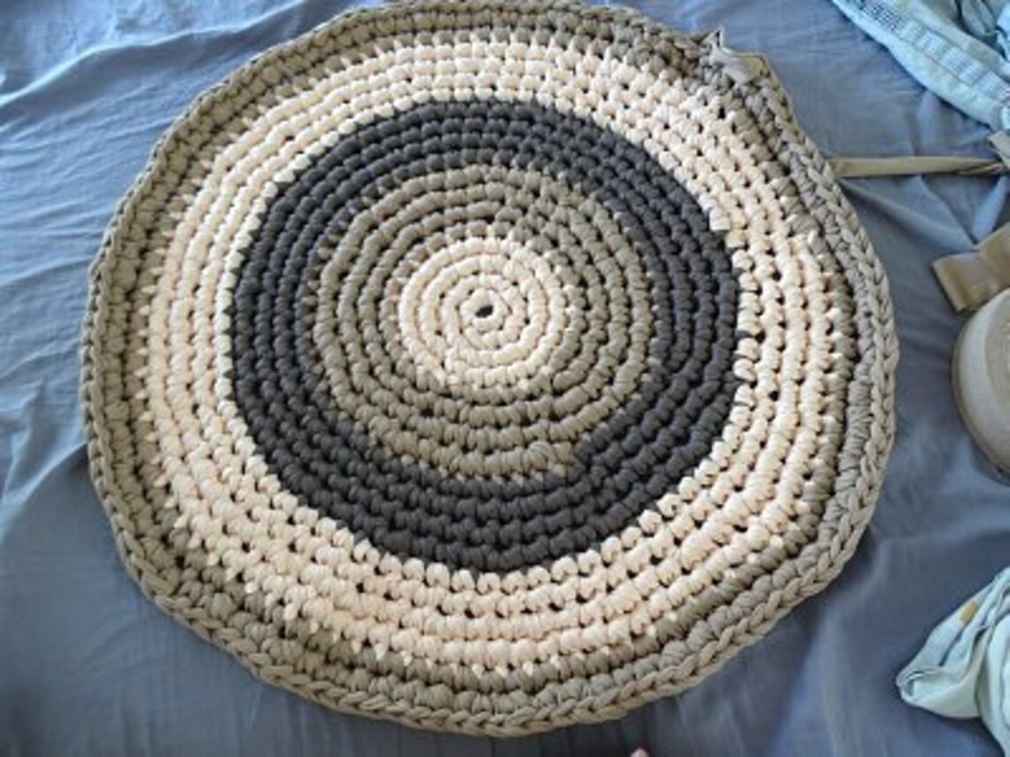 T Shirt Yarn Round Rug How to Crochet a Rug - Etsy