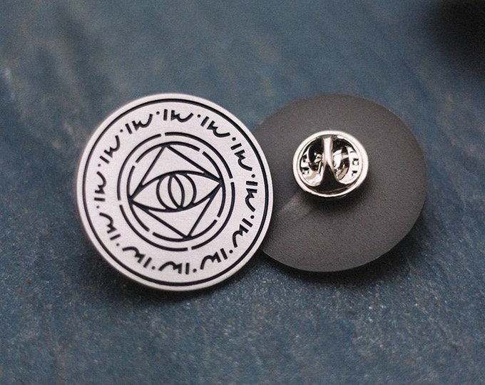 Warlock Class Enamel Pin / Warlock D&D Enamel Pin / Warlock RPG Enamel ...