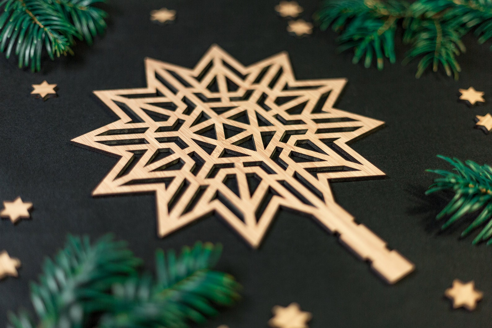 D20 Star Tree Topper / D&D Christmas Decorations / Dnd Christmas Tree ...