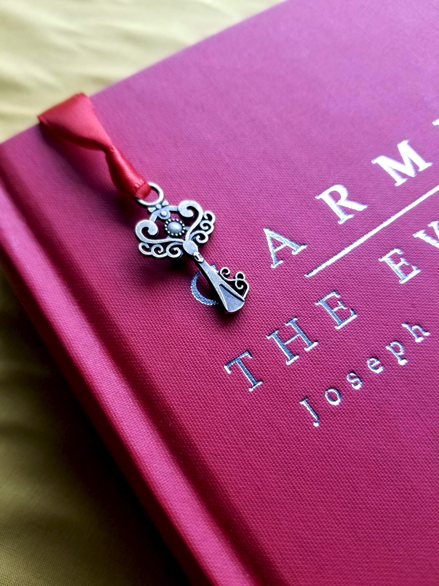 Skeleton Key Bookmark, Alice in Wonderland Key Bookmark, Bronze Key ...