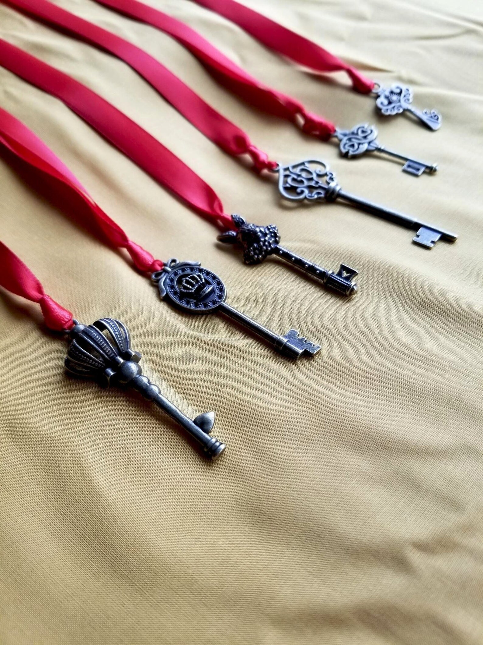 Skeleton Key Bookmark, Alice in Wonderland Key Bookmark, Bronze Key ...