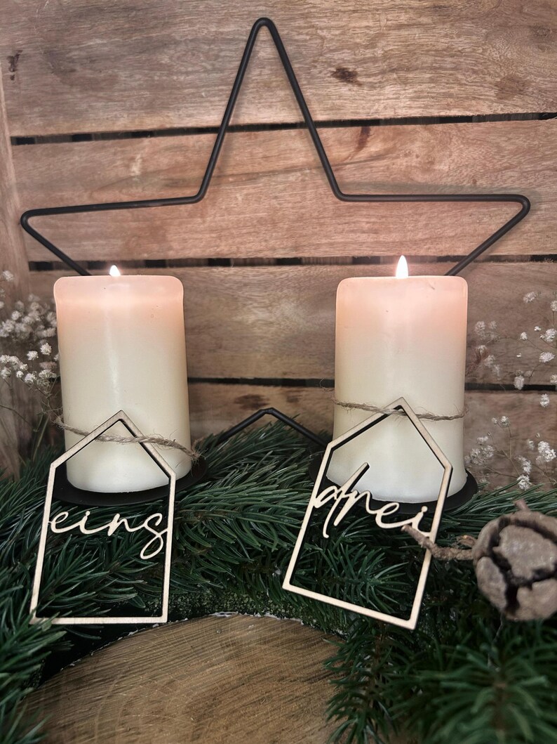 Set of Advent Wreath Numbers in a Wooden House - Christmas Wreath ...