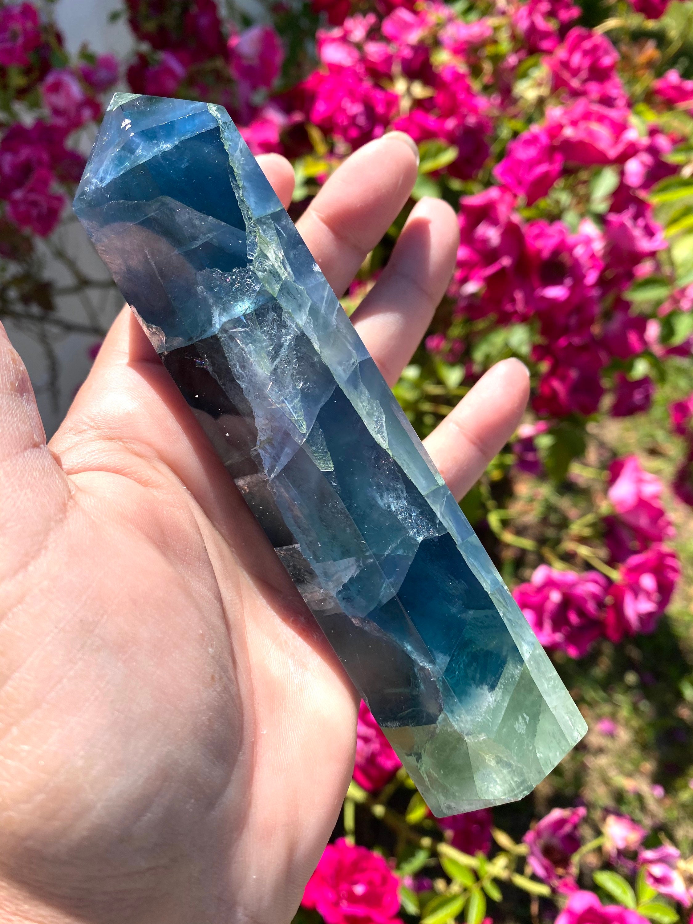 Rocks & Geodes Fluorite Point Tower Home & Living etna.com.pe