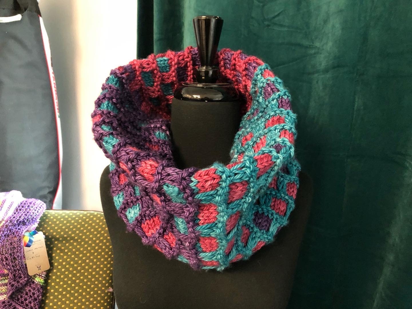 It's A Brick Cowl Knitted Pattern Download - Etsy