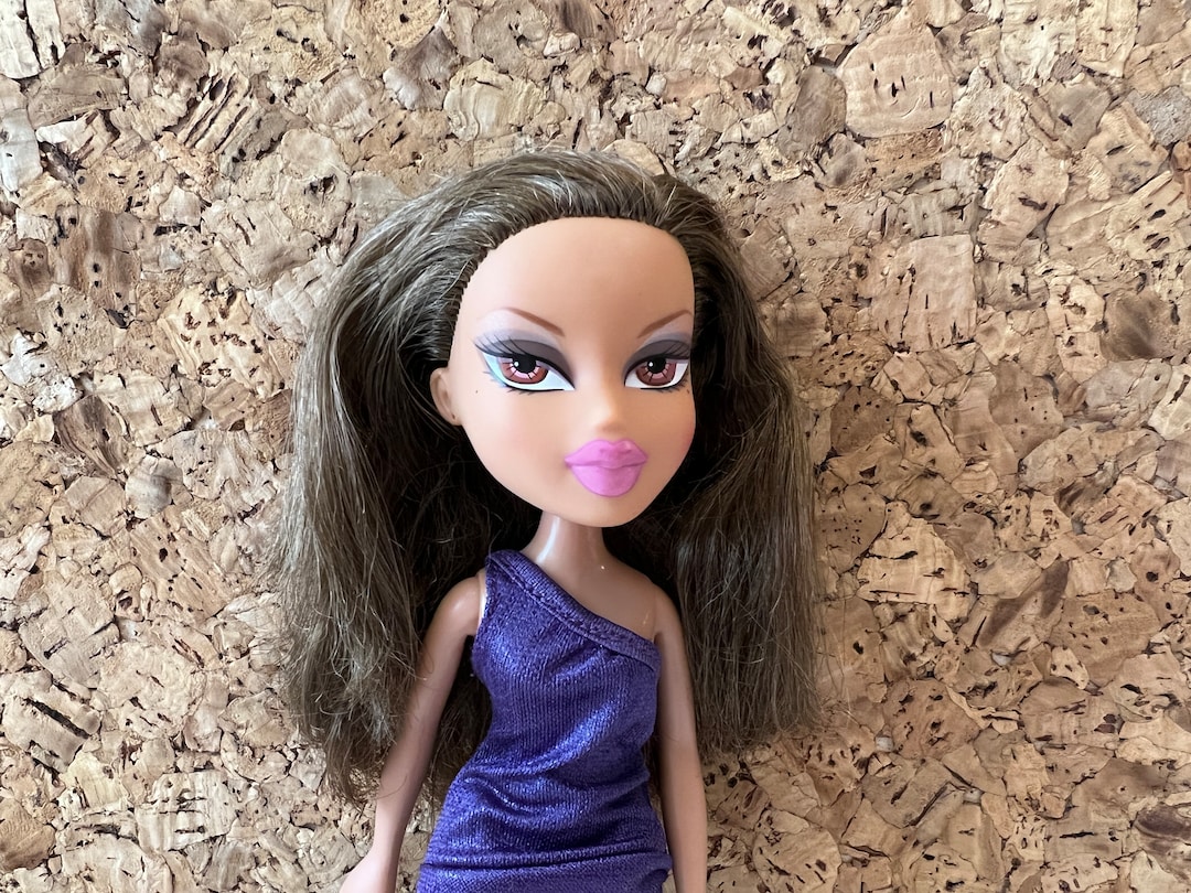 Bratz Doll | Yasmin ‘the Fashion Show - Evening Wear Collection’ | Read ...