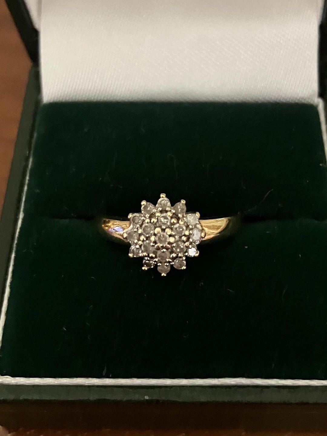 Beautiful 9ct Gold Three Tier Diamond Cluster Ring - UK Size M, 2.42g ...