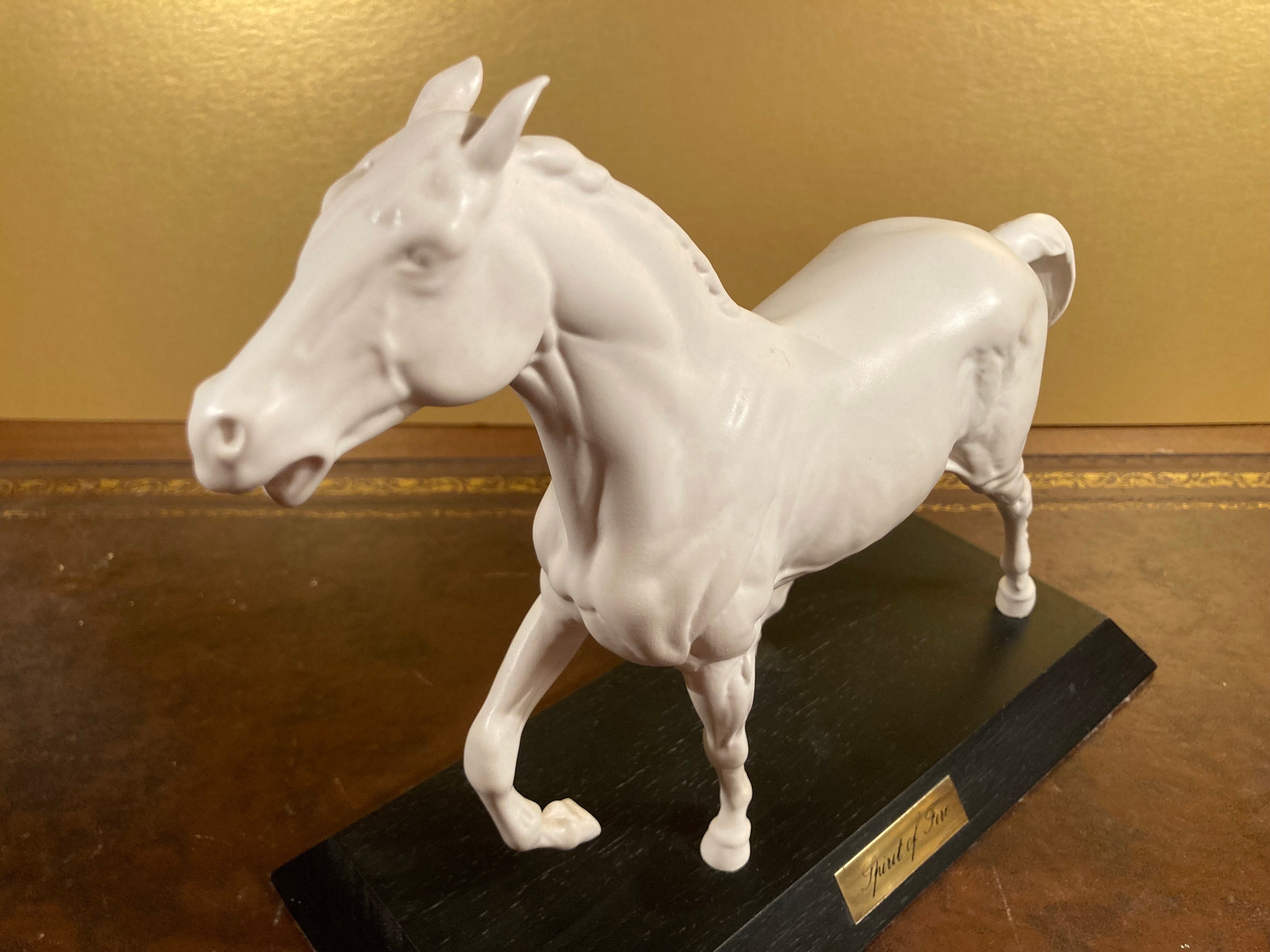 Beautiful English Vintage Retro Beswick ‘spirit of Fire’ White ...