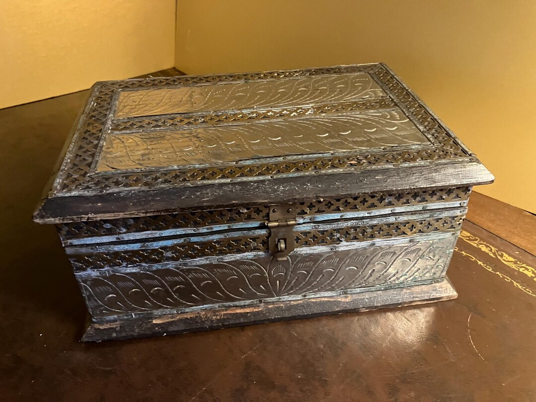 Beautiful Antique Vintage Indian Jewellery Box - Etsy