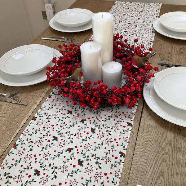 Holly Berries Table Runner - Etsy