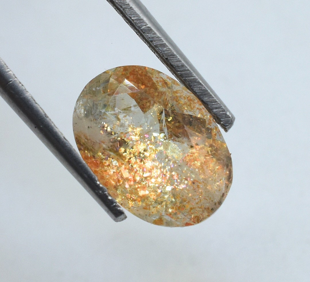 CONFETTI SUNSTONE With Golden Flakes Sparkling 7X9.5 MM 2.04 Carats ...