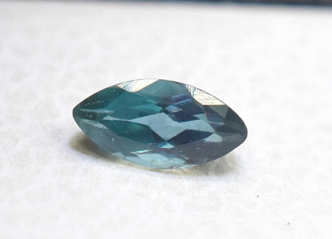 Rare Natural Alexandrite With Color Changing Alexandrite Effect With ...