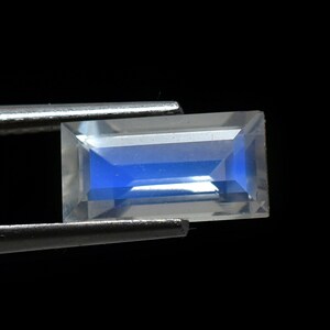 Natural Blue Sheen Moonstone 5.5X10.3 MM 2.18 Carats With Amazing Blue ...