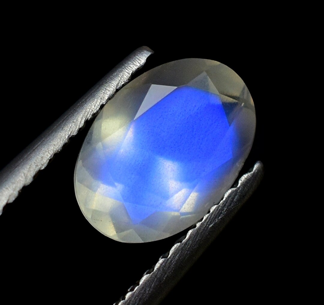 Natural Blue Moonstone Oval Shape Gemstone for Bringing Your Yin and ...