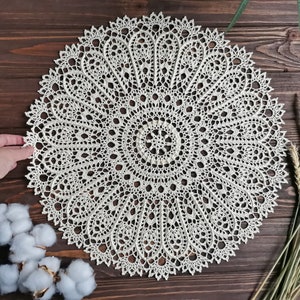 MADE TO ORDER Gorgeous Lace Table Centerpiece, Large Doily for Table ...