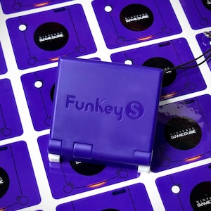 Sticker Gamecube for Funkey S "micro Retrogaming Keychain" (device Not ...